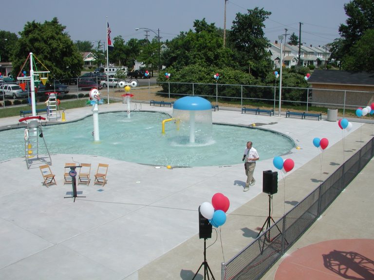 Aquatic Spraygrounds and Pools – PRIEST LONG ASSOCIATES, LLC